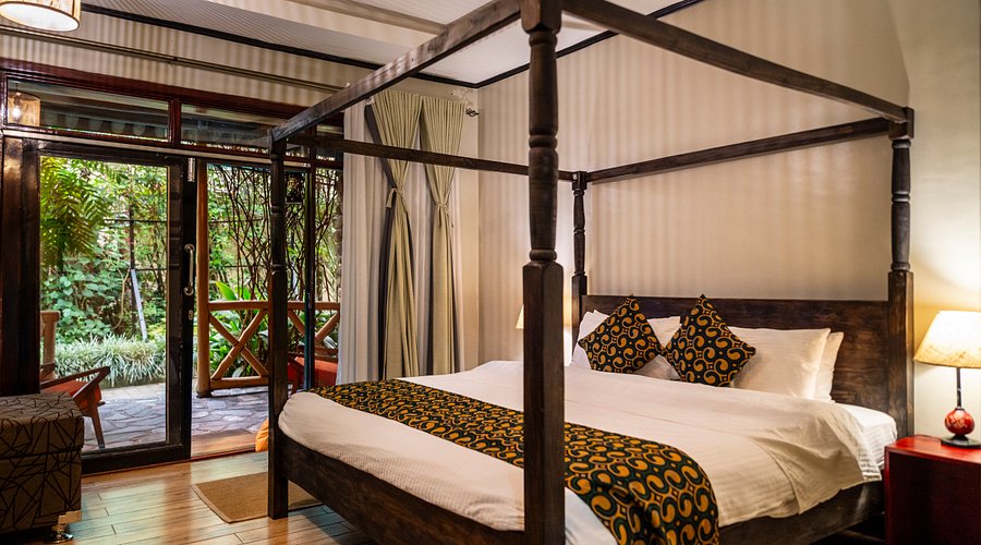 Tiloreza Eco Lodge Rwanda | Luxury Volcanoes Eco Lodge